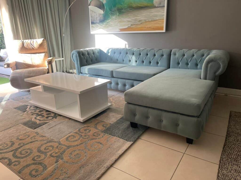 Chesterfield 2 Seater + Sleeper - Koopfurn